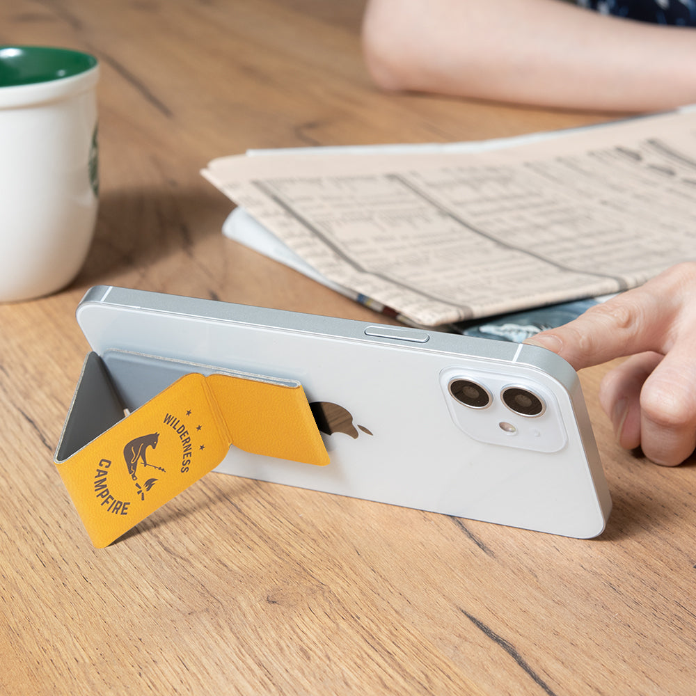 Invisible Phone Stand — ergomi design