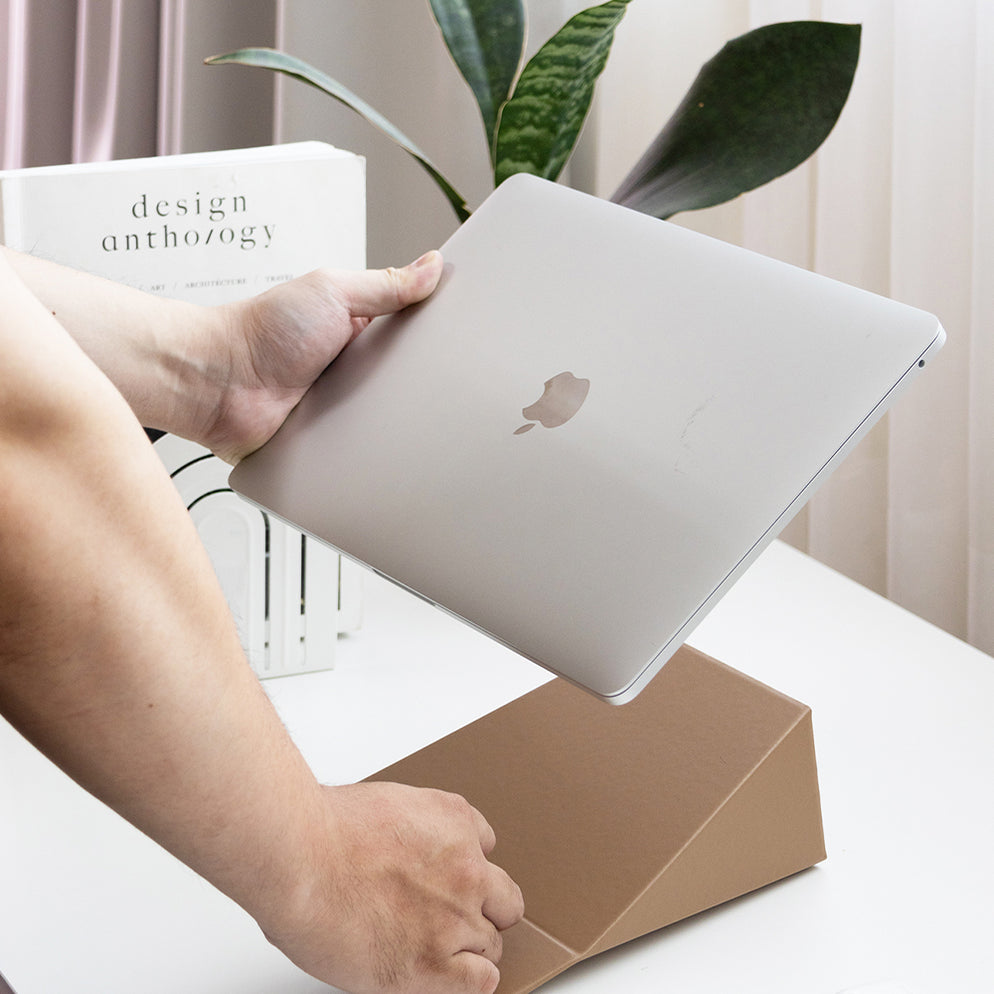 Meta Stand | Universal Laptop Stand — ergomi design