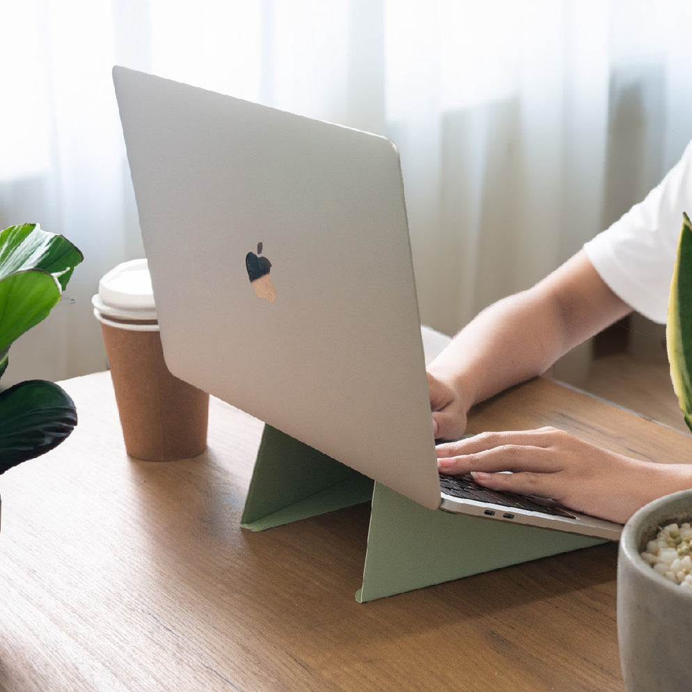 Meta Stand | Universal Laptop Stand — ergomi design
