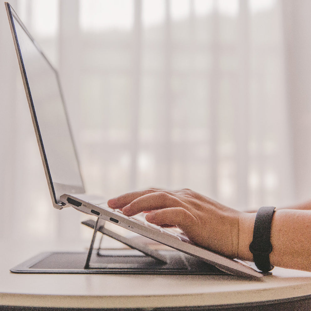 Meta Stand Pro | Adjustable Laptop Stand — ergomi design